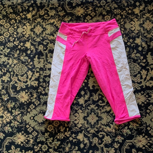 Pants & Jumpsuits | Used Pink Workout Capris | Poshmark